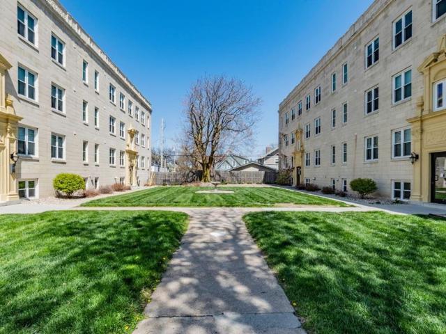 Carberry Apartments 3910 Cass St