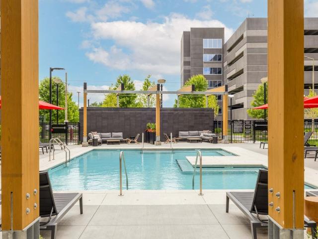 Carbon31 2 Bedroom Apartment for Rent at 8100 31st Ave S, Bloomington, MN 55425 South Loop
