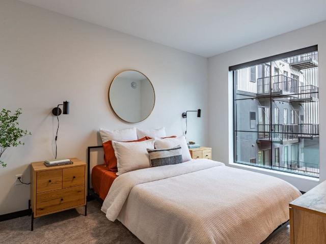 Carbon31 Studio Apartment for Rent at 8100 31st Ave S, Bloomington, MN 55425 South Loop