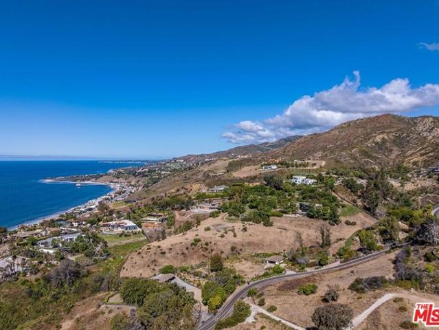 Carbon Mesa Rd, Malibu, CA 90265