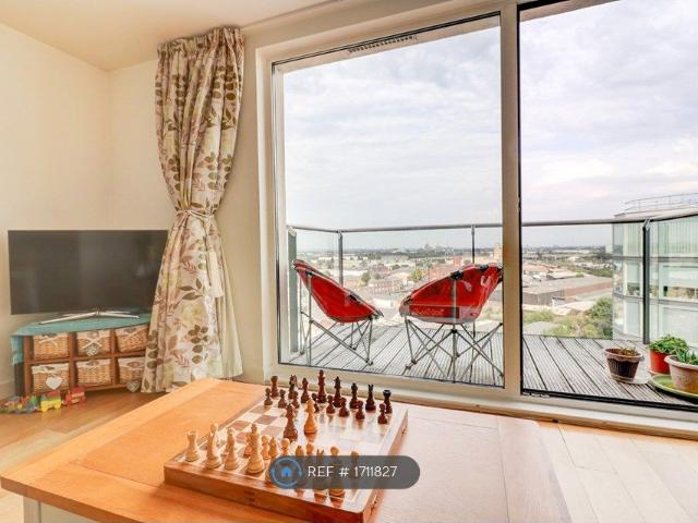 Cardinal Building, Hayes UB3, 1 bed flat to rent, £1,650 pcm | PrimeLocation