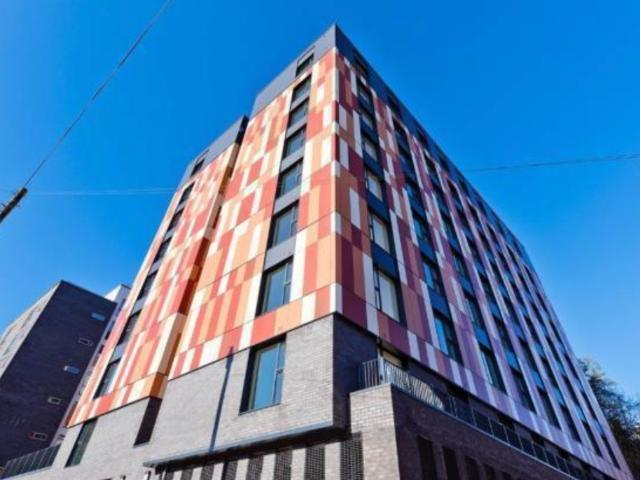 cardinal court, oldham, greater manchester, ol1