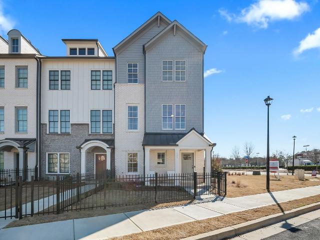 Cardinal East Village 3 Bedroom Apartment for Rent at 101 Porter Ln, Alpharetta, GA 30022