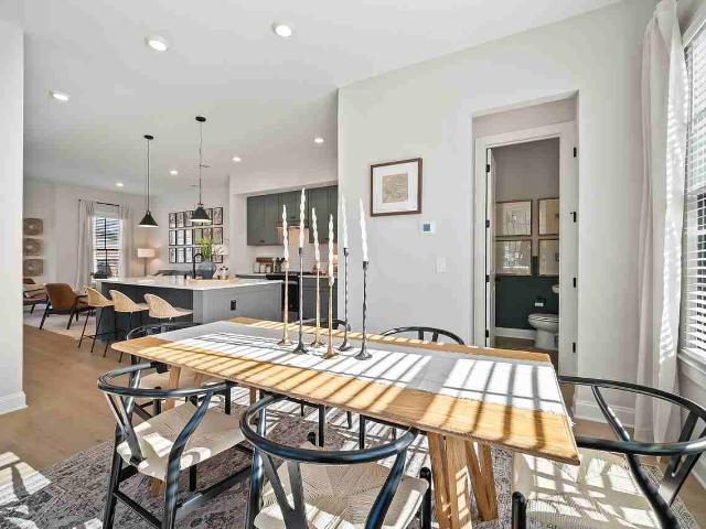 Cardinal East Village 4 Bedroom Apartment for Rent at 101 Porter Ln, Alpharetta, GA 30022