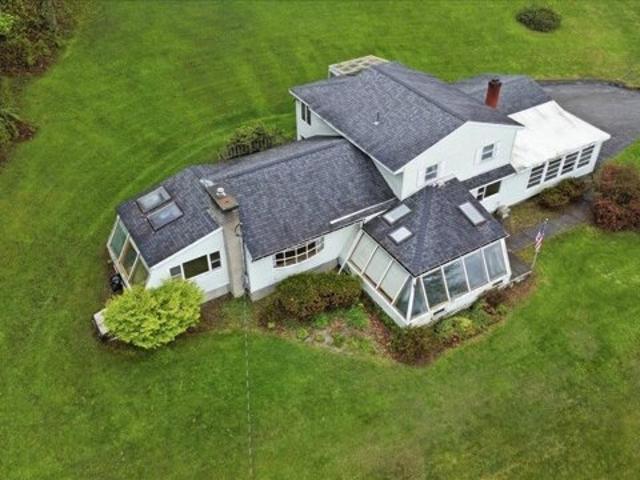 Cardinal Ln, Bennington, Home For Sale