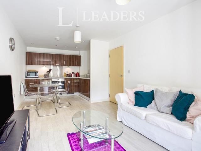 Cardinal Place, Guildford Road. 1 bed flat to rent £1,325 pcm £306 pw