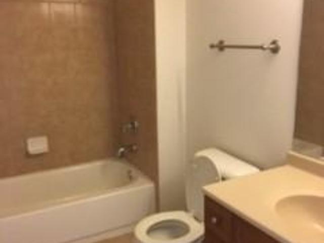 Cardinal Square Building A 3 Bedroom Apartment for Rent at 300 Anthony Avenue, Mundelein, IL 60060