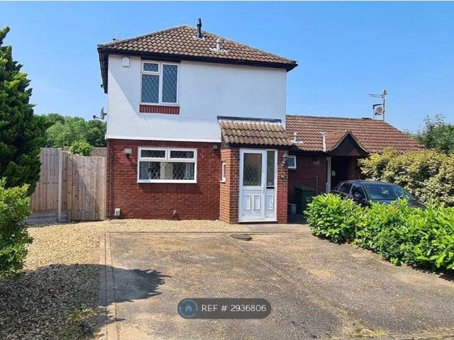 Cardinals Gate, Peterborough PE4, 2 bed semi detached house to rent, £1,100 pcm | PrimeLocation