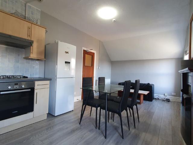 Cardiff CF23, 1 bed flat to rent, £950 pcm | PrimeLocation