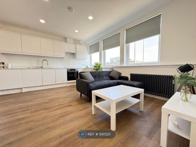 Cardiff Road, Luton LU1, 1 bed flat to rent, £1,075 pcm | PrimeLocation