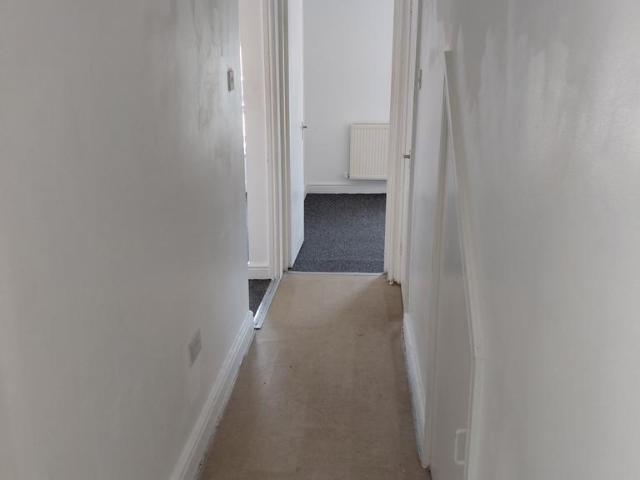 Cardiff Road, Luton LU1 1 bed flat to rent £1,150 pcm £265 pw