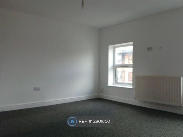 Cardiff Road, Luton LU1, 2 bed flat to rent, £975 pcm | PrimeLocation