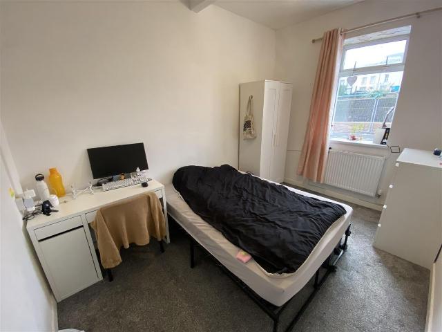 Cardiff Road, Treforest CF37, Room to rent, £400 pcm | PrimeLocation