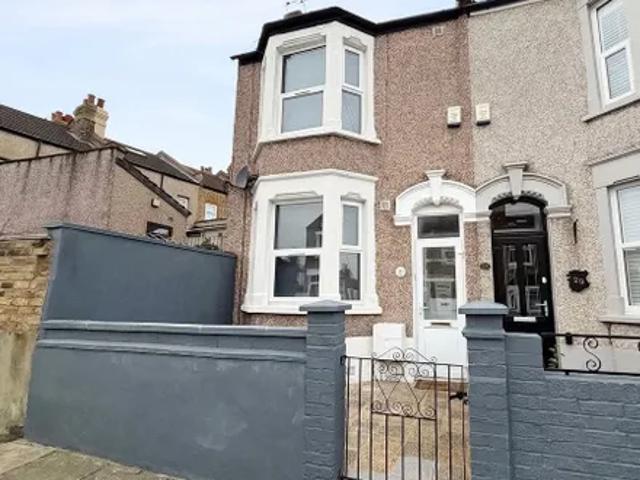 Cardiff Street, London, SE18 2SQ, United Kingdom | 2 bed house for rent #167152240 | Rentberry