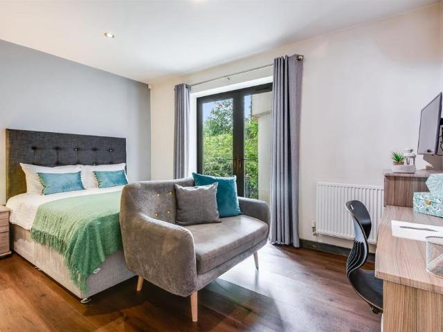 Cardigan Lane, Leeds, LS4 1 bed flat to rent £1,000 pcm £231 pw