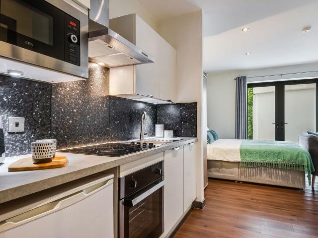 Cardigan Lane, Leeds LS4, 1 bed flat to rent, £953 pcm | PrimeLocation