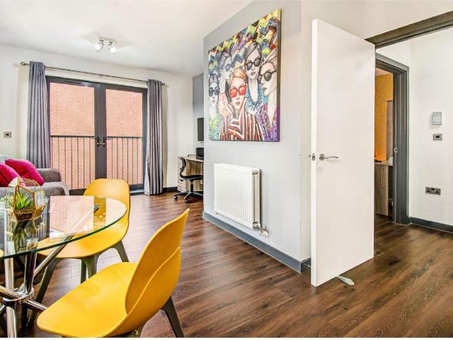 Cardigan Lane, Leeds LS4, 1 bed flat to rent, £1,083 pcm | PrimeLocation