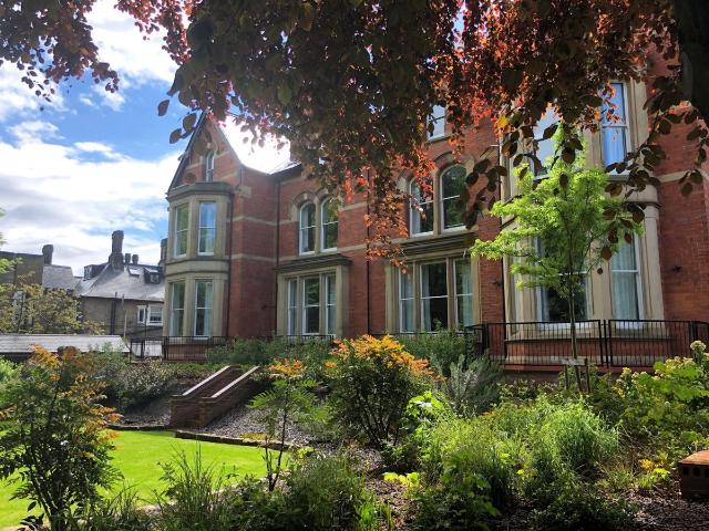 Cardigan Road, Headingley, Leeds LS6, 1 bed flat to rent, £1,195 pcm | PrimeLocation