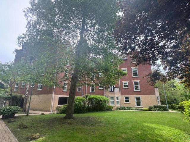 Cardigan Road, Leeds, 2 Bedroom Apartment