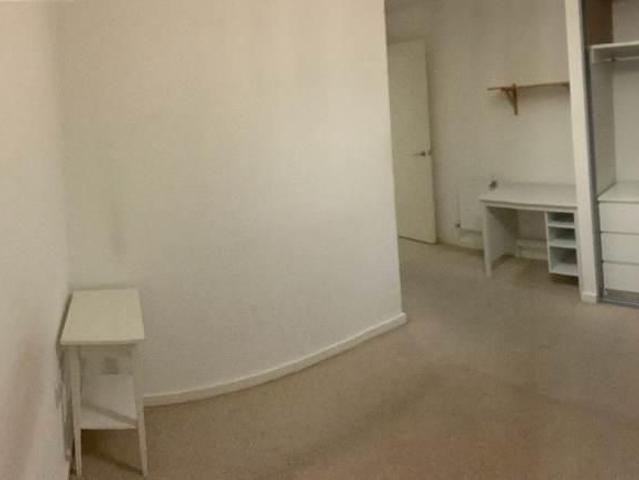 Cardigan Road, London E3, 3 bed flat to rent, £3,075 pcm | PrimeLocation