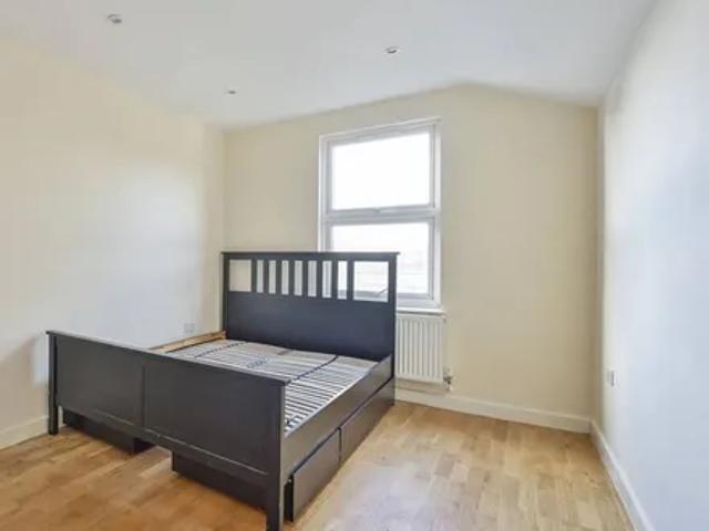 Cardigan Road, London, SW19 1AP, United Kingdom | 2 bed apartment for rent #138694919 | Rentberry