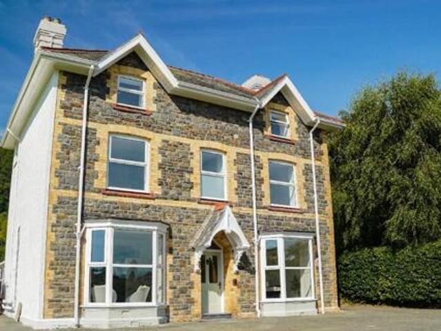 Cardiganshire, Llandre, Ceredigion, 6 Bedroom Detached