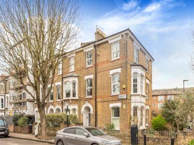 Cardwell Road, Hillmarton Conservation Area, 2 Bedroom Flat