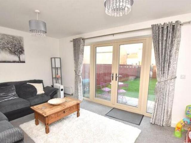 Cardwell Road, Leeds, 4 Bedroom Semi detached
