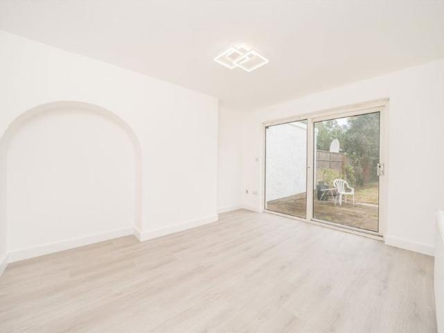 Carew Road, CR4, London