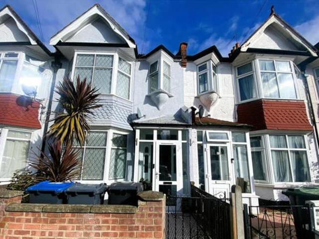 Carew Road, London, 1 Bedroom House