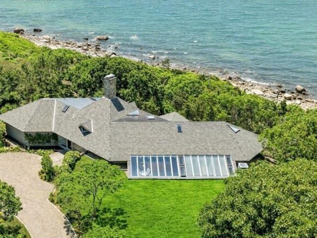 Carey Ln, Falmouth, Home For Sale