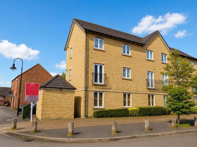 Careys Way, Weston Super Mare BS24, 2 bed flat to rent, £1,150 pcm | PrimeLocation