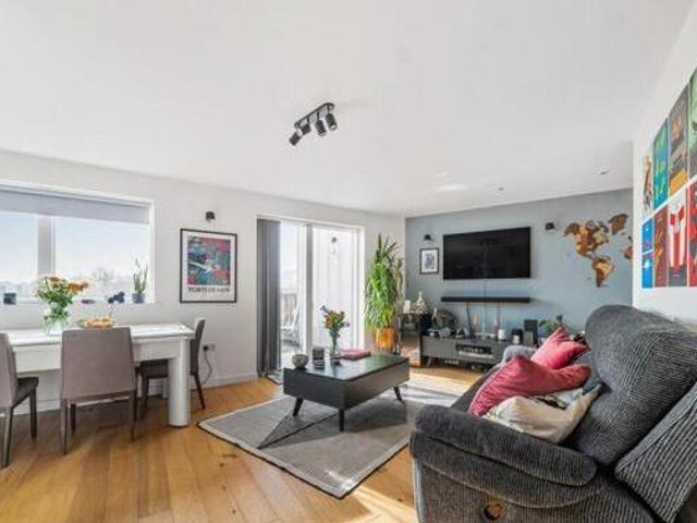 Cargreen Road, South Norwood, 2 Bedroom Flat