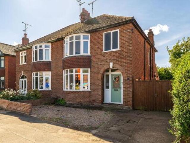 Carholme Road, Lincoln, 3 Bedroom Semi detached