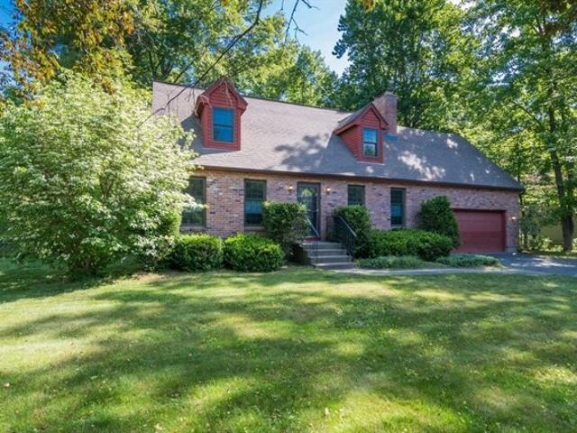 Carillon Cir, Easthampton, Home For Sale