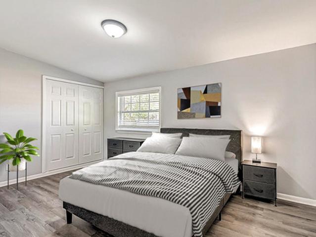 Caring Host, Newly Renovated, Large Backyard, in a Quiet, Centrally Located Neighborhood