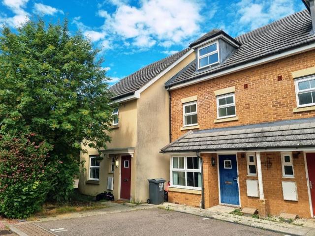 Carisbrooke Close, STEVENAGE, SG2 4 bed townhouse to rent £1,950 pcm £450 pw