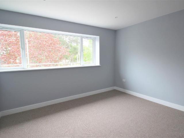 Carisbrooke Road. Gosport, Hants PO13, 2 bed flat to rent, £1,100 pcm | PrimeLocation