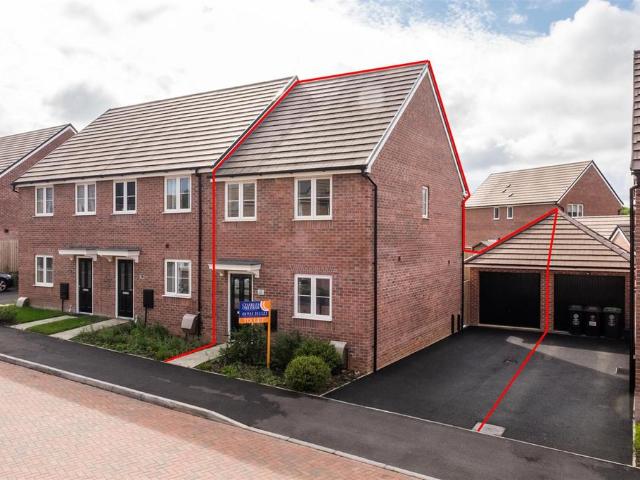 Carisbrooke Road, Rushden 3 bed end of terrace house to rent £1,260 pcm £291 pw