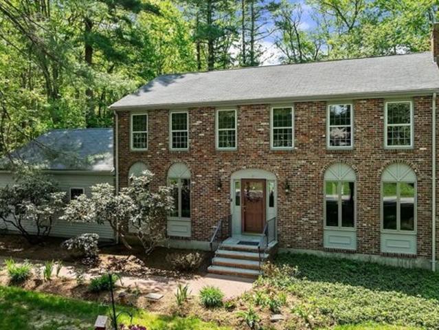 Carl Rd, Walpole, Home For Sale