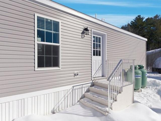 Carla Ct, Campton, Property For Sale