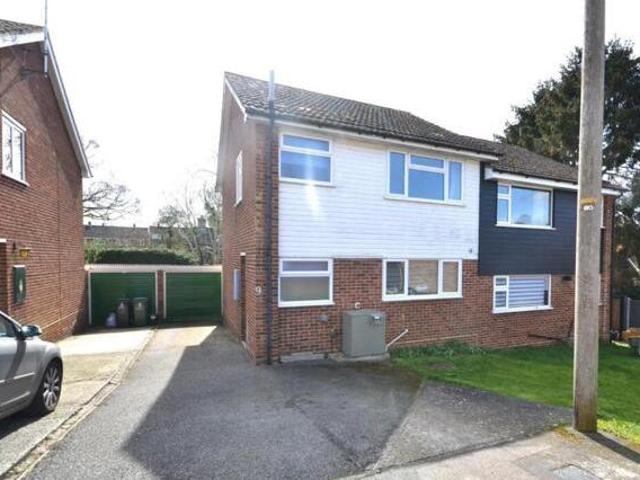 Carleton Close, Great Yeldham, 3 Bedroom Semi detached