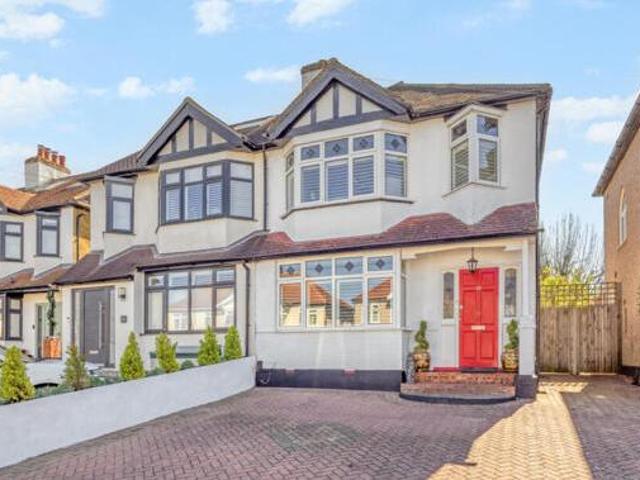 Carlingford Road, Morden, 3 Bedroom Semi detached