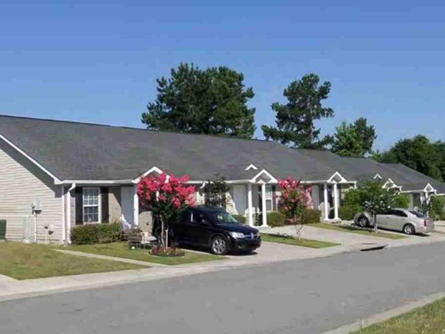 Carlisle Village Townhomes 1 Bedroom Home for Rent at 302 Parade Ct, Rincon, GA 31326