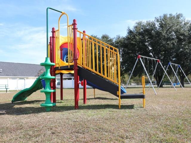 Carlisle Village Townhomes 2 Bedroom Home for Rent at 302 Parade Ct, Rincon, GA 31326