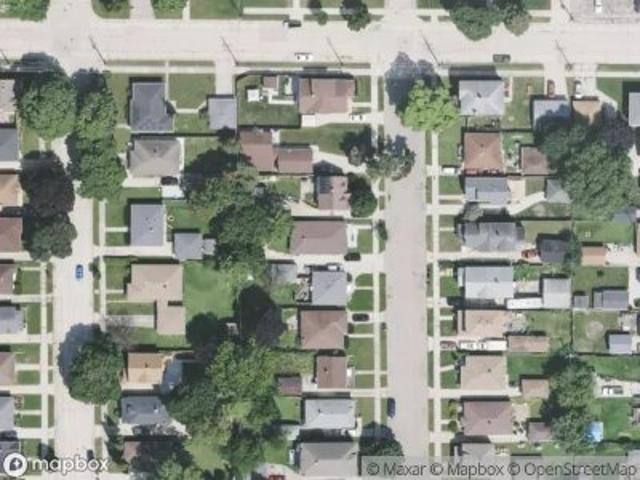 Carlisle Ave