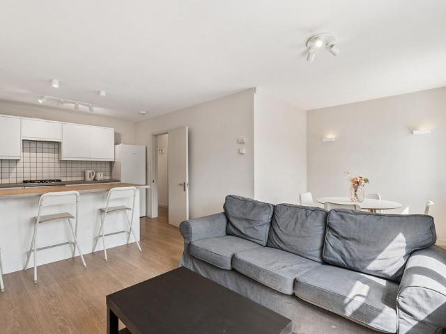 Carlisle Road, Acton, W3 2 bed apartment to rent £2,250 pcm £519 pw