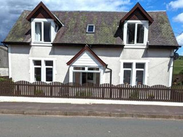 Carlisle Road, Lanarkshire, 4 Bedroom Detached