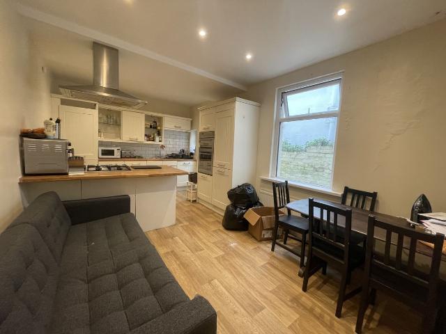 Carlisle Street, Splott CF24, Room to rent, £400 pcm | PrimeLocation
