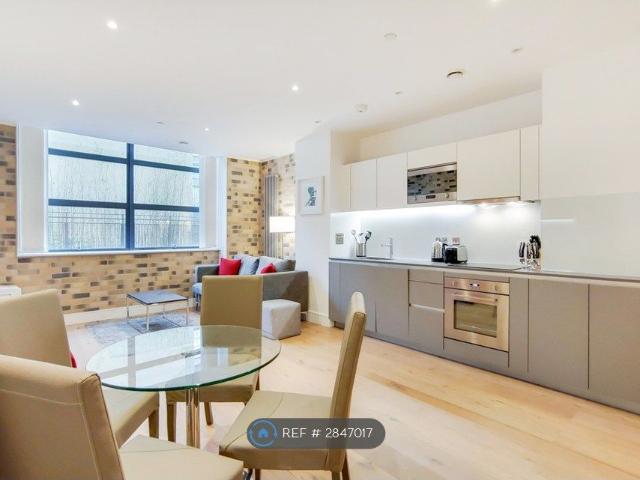 Carlow House, London NW1, 2 bed flat to rent, £2,695 pcm | PrimeLocation